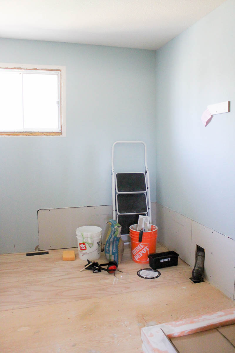 How we Turned our 1970's House into the Farmhouse of our Dreams | A ...