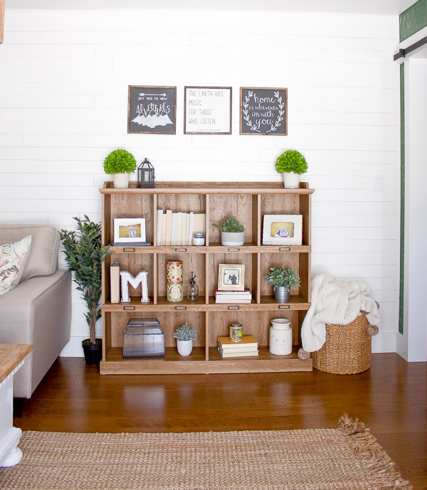 Farmhouse Home: How to Make a Beautiful Painted Book Set - Making it in ...