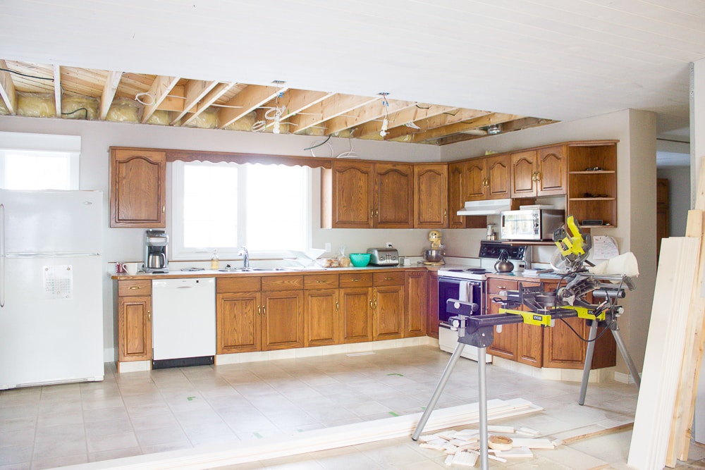 How we Turned our 1970's House into the Farmhouse of our Dreams | A ...